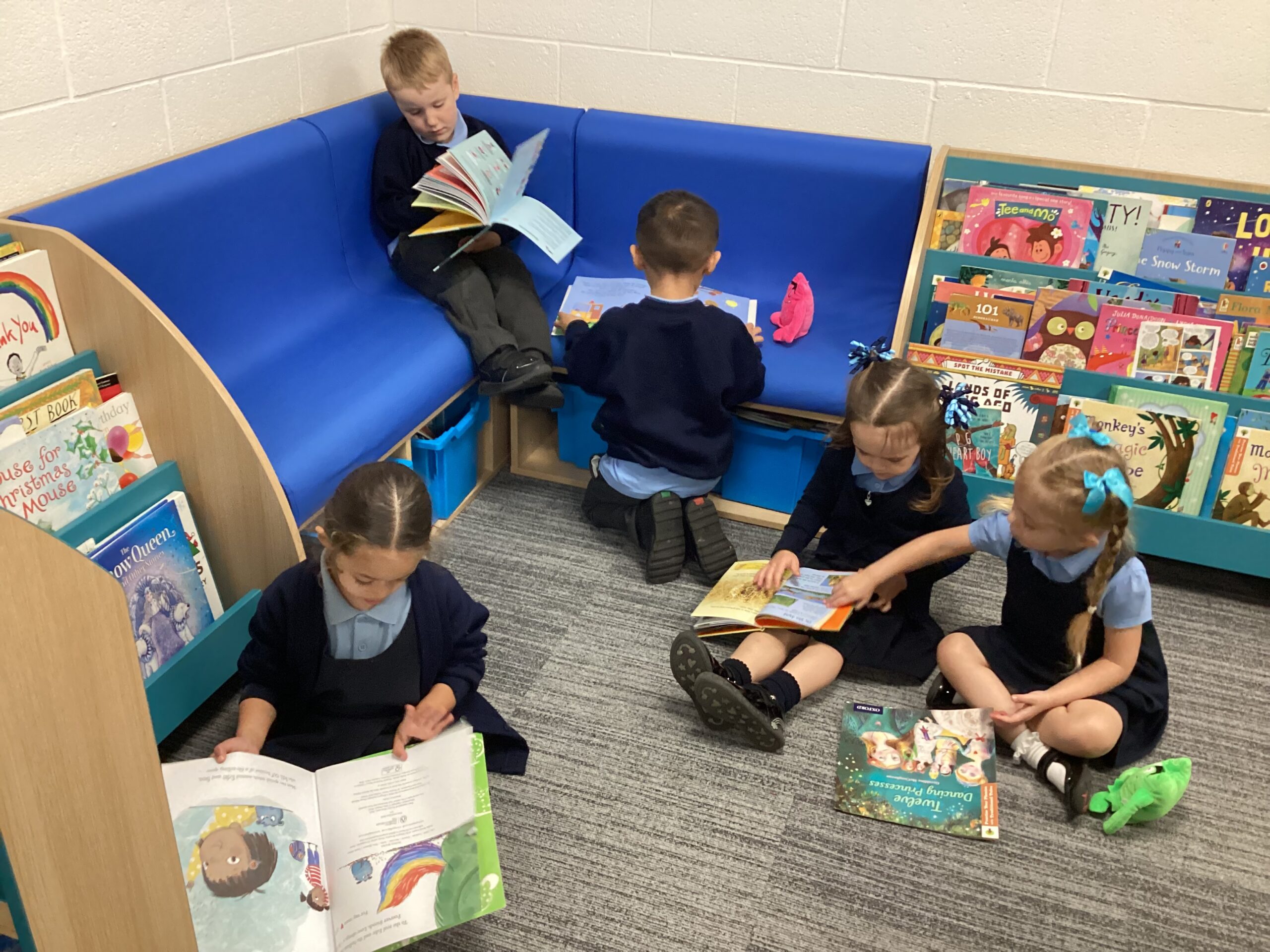 Our first visit to the Library - Stockton Wood Primary School